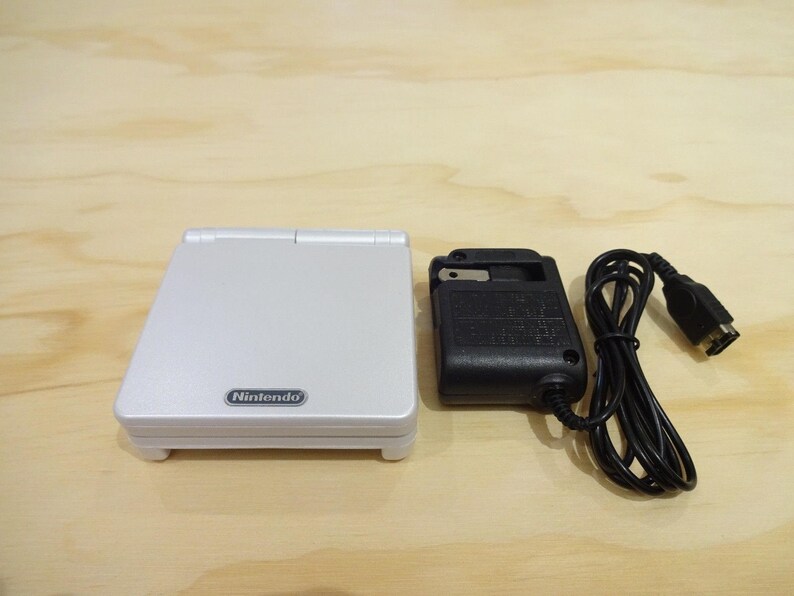 Nintendo Game Boy Advance GBA SP Pearl White System AGS 101 Brighter ...
