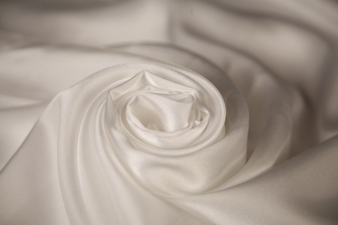 100% Polyester Fabric White (remnant-135cmx55cm) Fabric Smooth Fabric ...