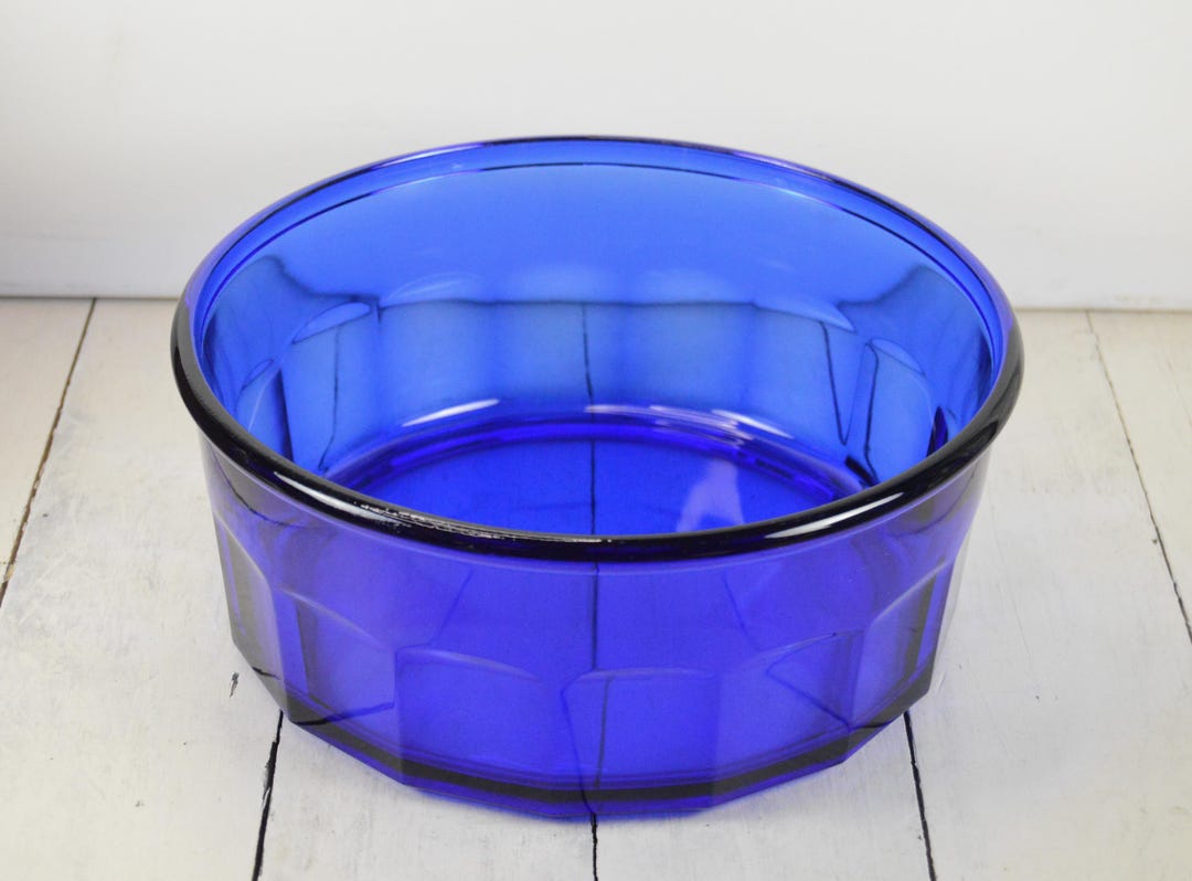 Arcoroc Cobalt Blue Glass 9" Serving Bowl, Round Salad Bowl, Paneled ...