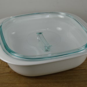 Corningware Simply Lite 2.5 Quart Glass Square Baker With Pyrex Lid ...