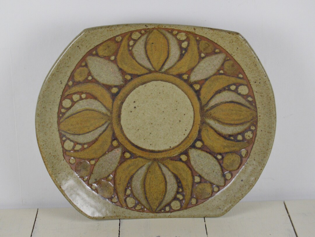 Hand Made Pottery 9" Pedestal Plate Platter, Straight Sides, Artist ...