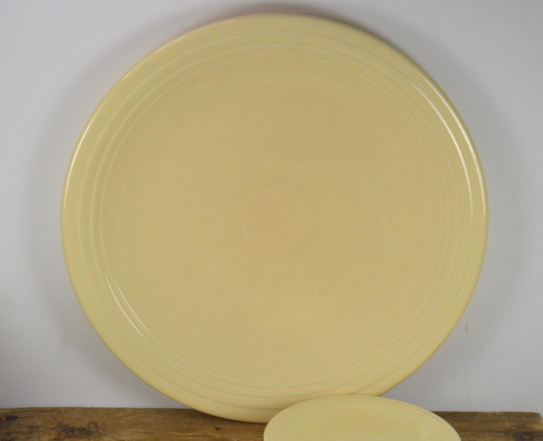 6 Pcs Fiesta IVORY (older Ivory Cream), 1) 14" Round Platter Chip and ...
