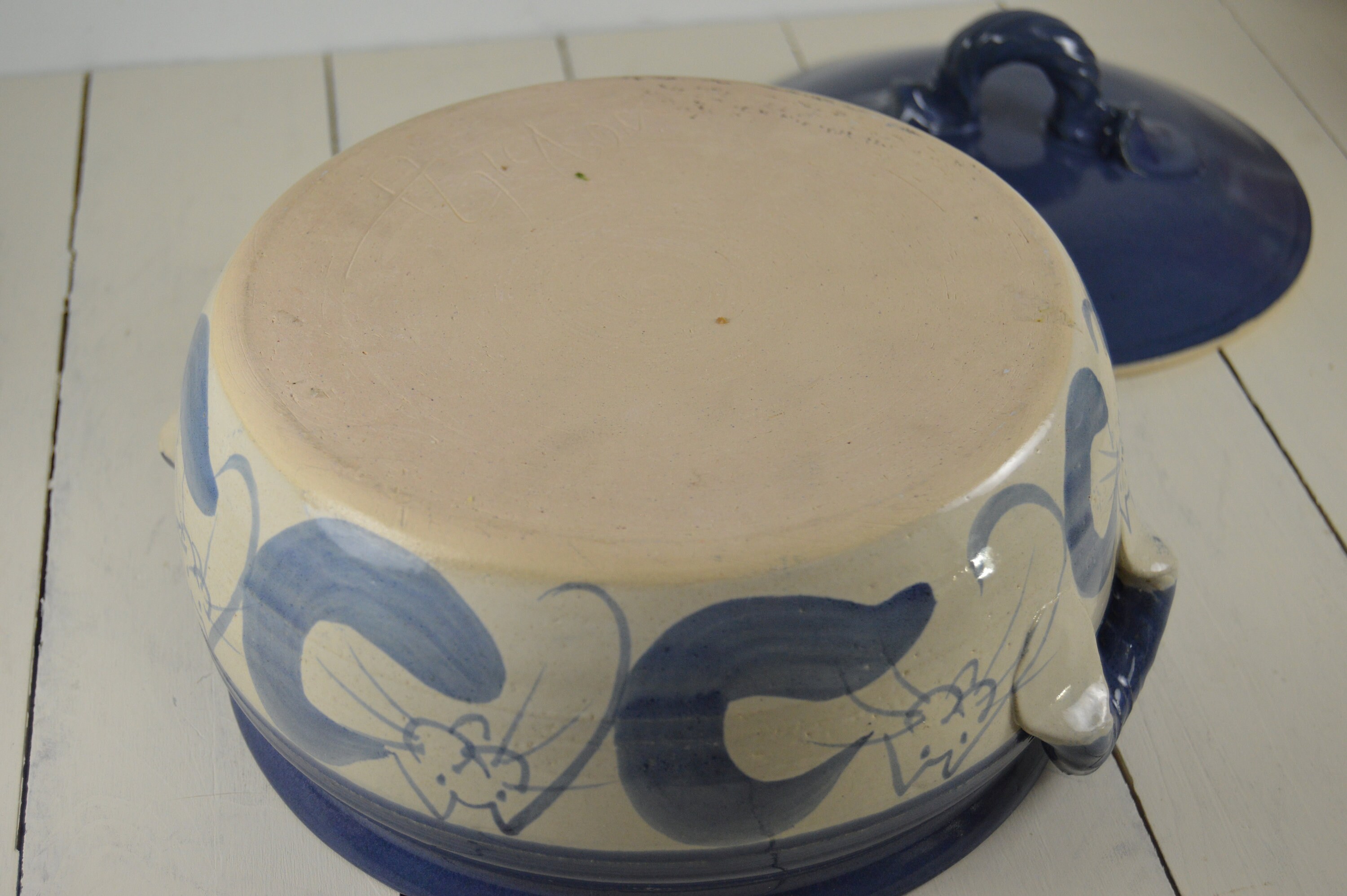 Ann Gleason Pottery 2.5 Quart Covered Casserole Dish Adorable - Etsy