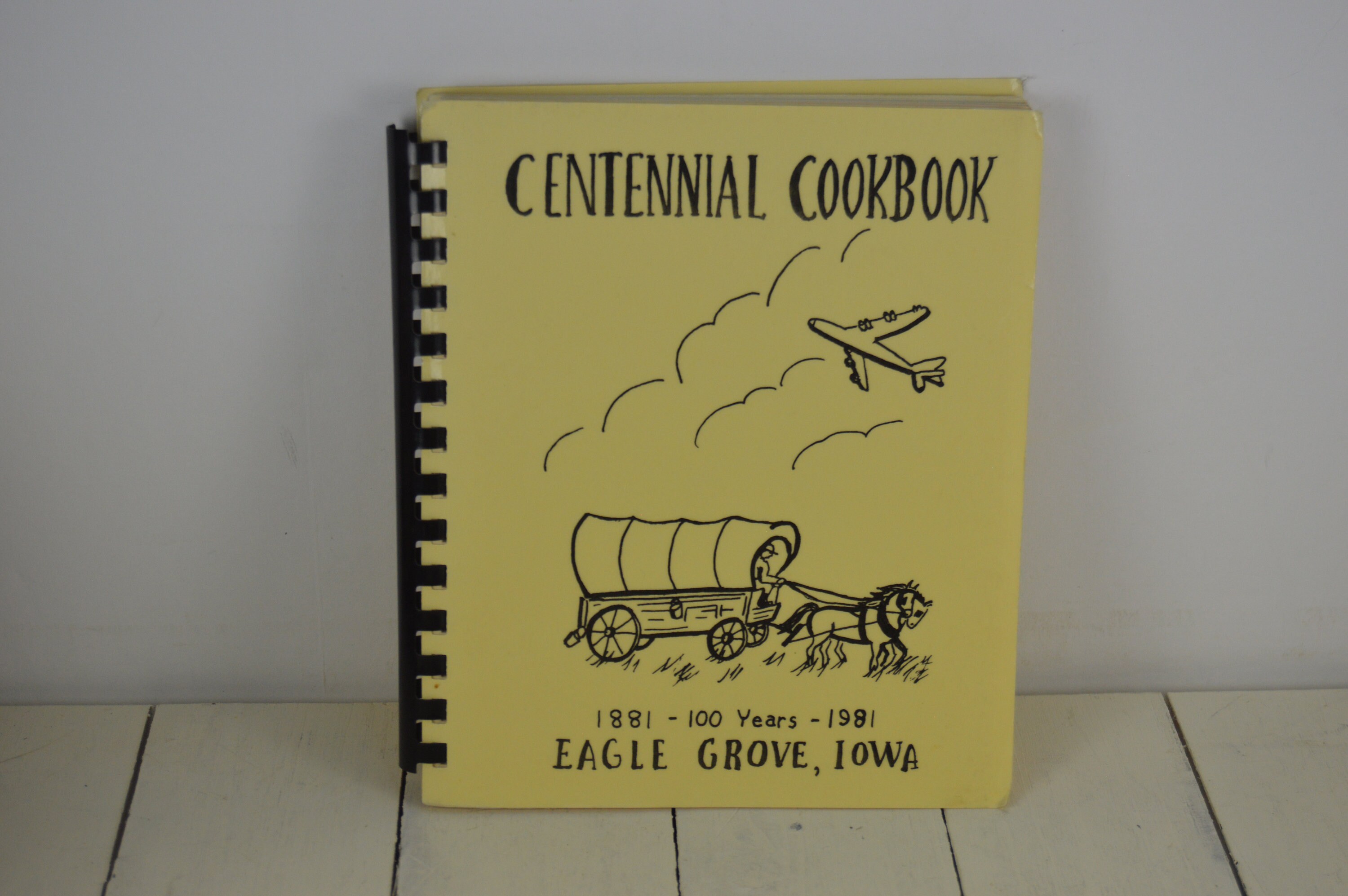 Lot of 4 MIDWEST Cookbooks, Paper Plastic Bound, Community Symphony ...