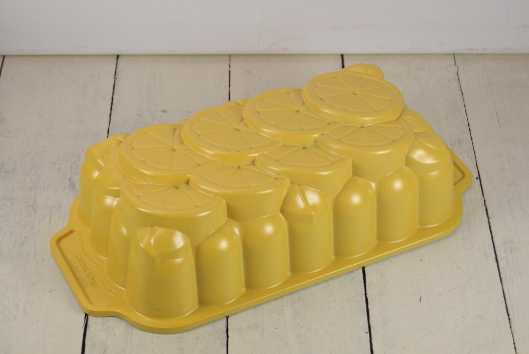 Nordic Ware CITRUS LOAF 6 Cup Baking Pan, Cake Loaf Baker Pan, Silver ...