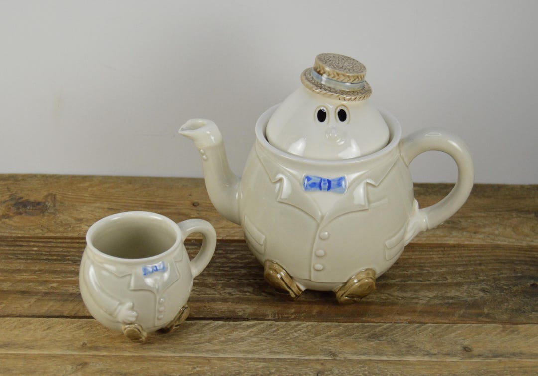 Fitz & Floyd Hump-tea-dump-tea Teapot and Cup Set, FF Japan, Fun ...