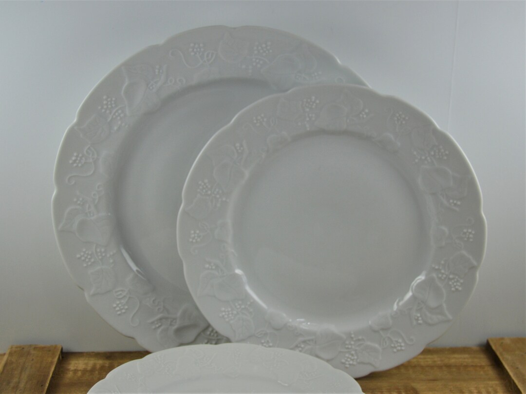 8 Pcs Dansk IVY Plates, 1) 11.25" Chop Plate Platter, 1) 9.5" Luncheon ...