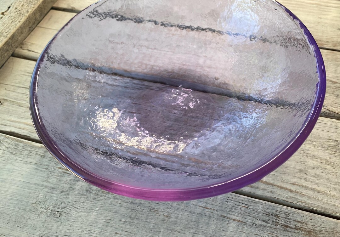 Fire and Light Purple Neodymium Alexandrite 8" Coupe Bowl, Blue to ...