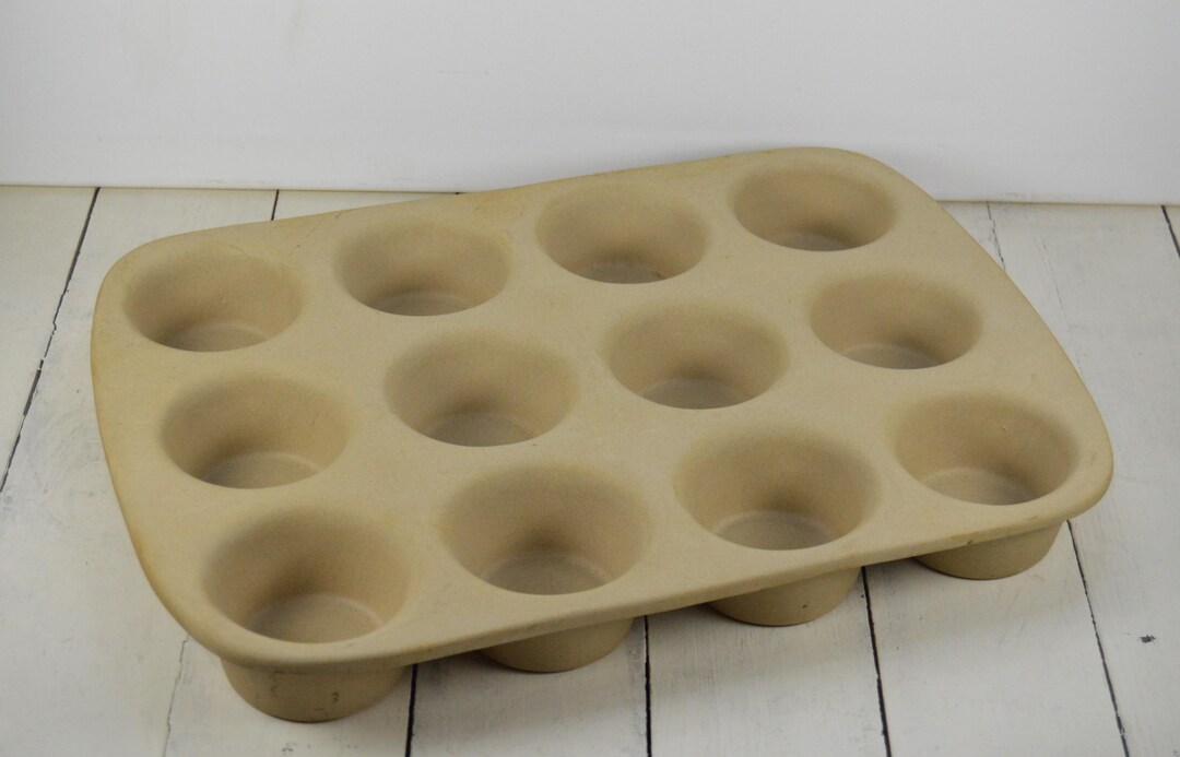 The Pampered Chef Cupcake Muffin Pan Baker, Dozen 12 Section, Family ...