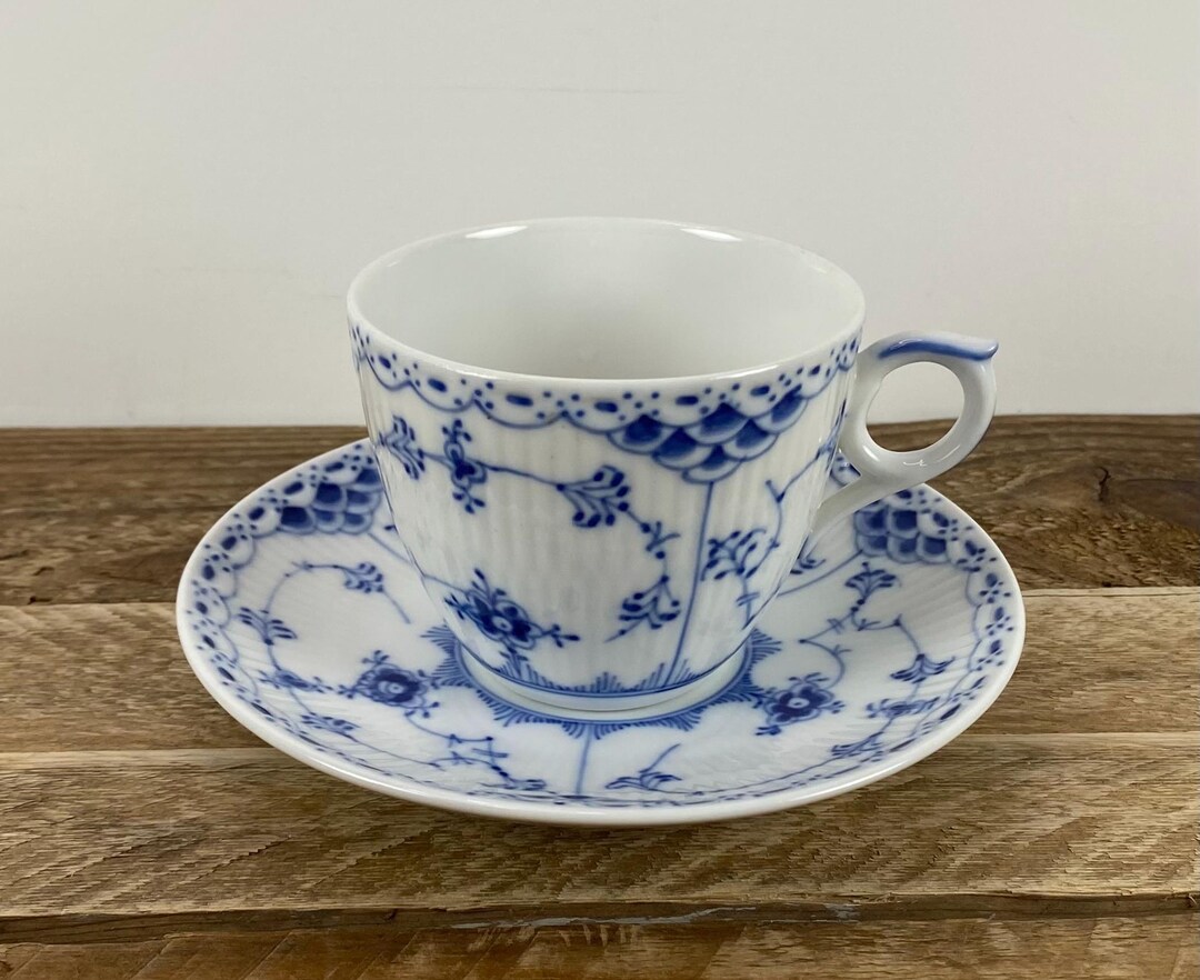 Set of 2 Royal Copenhagen Denmark BLUE Fluted Half Lace Border #756 Cup ...