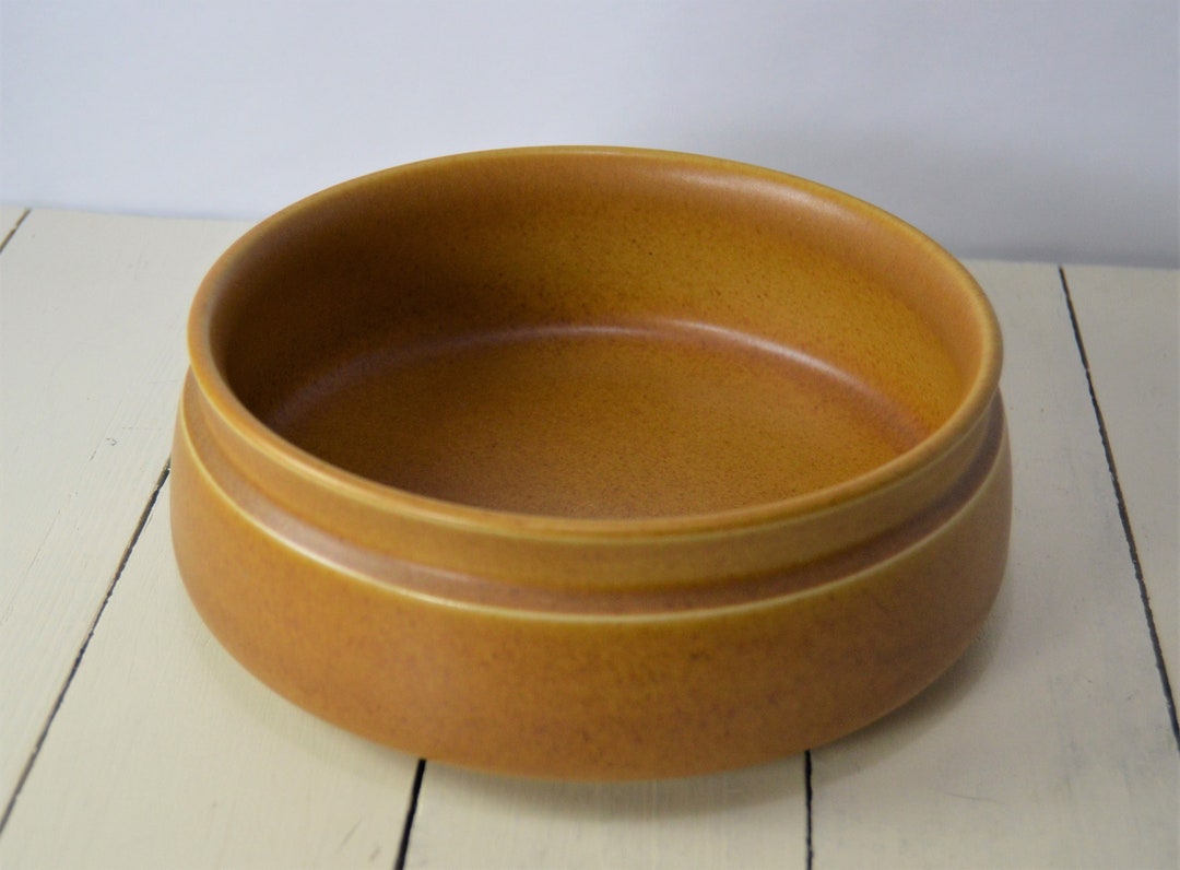 Denby ENGLISH BROWN 7.5" Round Serving Bowl, Speckled Brown Gold ...