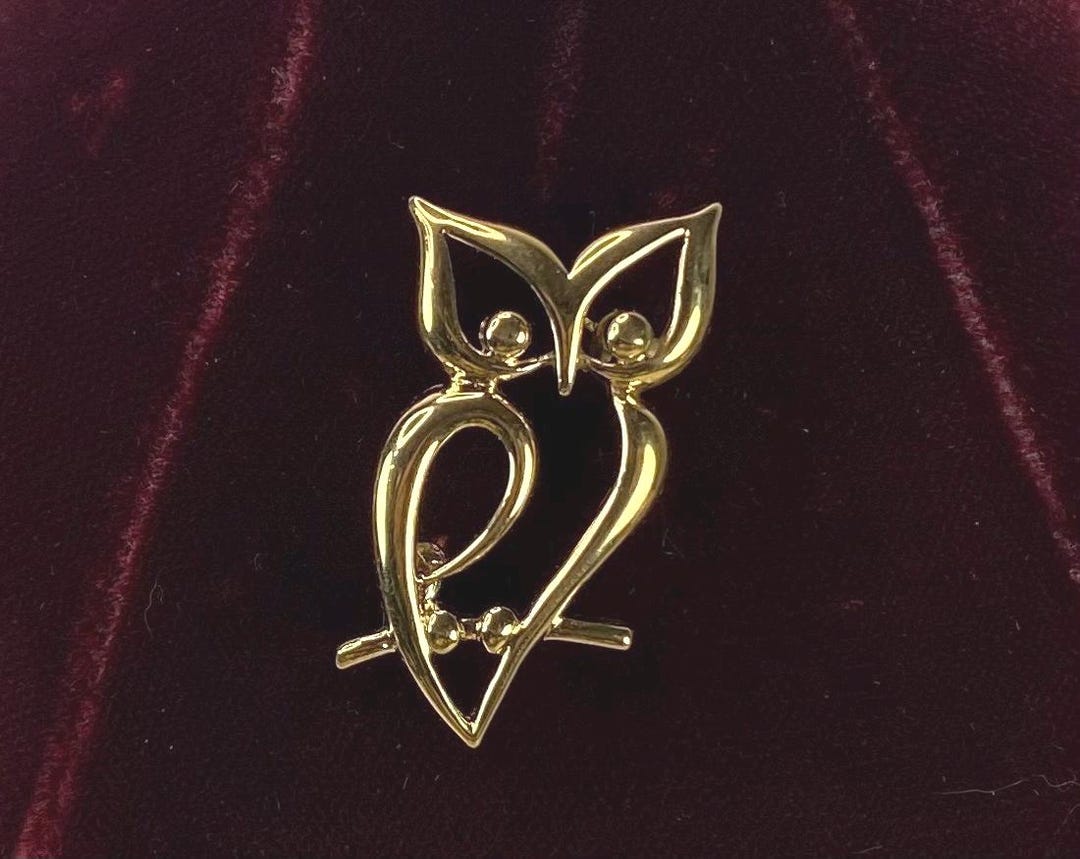 Trifari Gold-tone OWL Brooch Pin 1.5", Trifari Stamp With Crown and ...