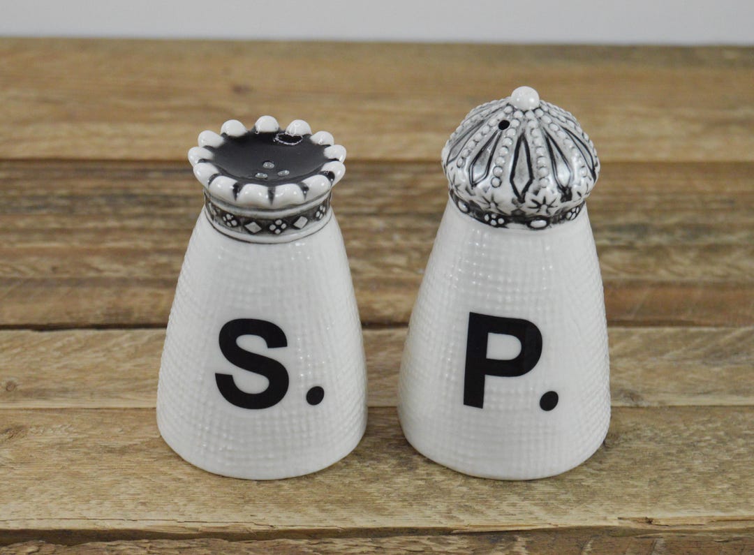 Rae Dunn Classic CROWN Salt and Pepper Shaker Set 3.5", White and Black ...