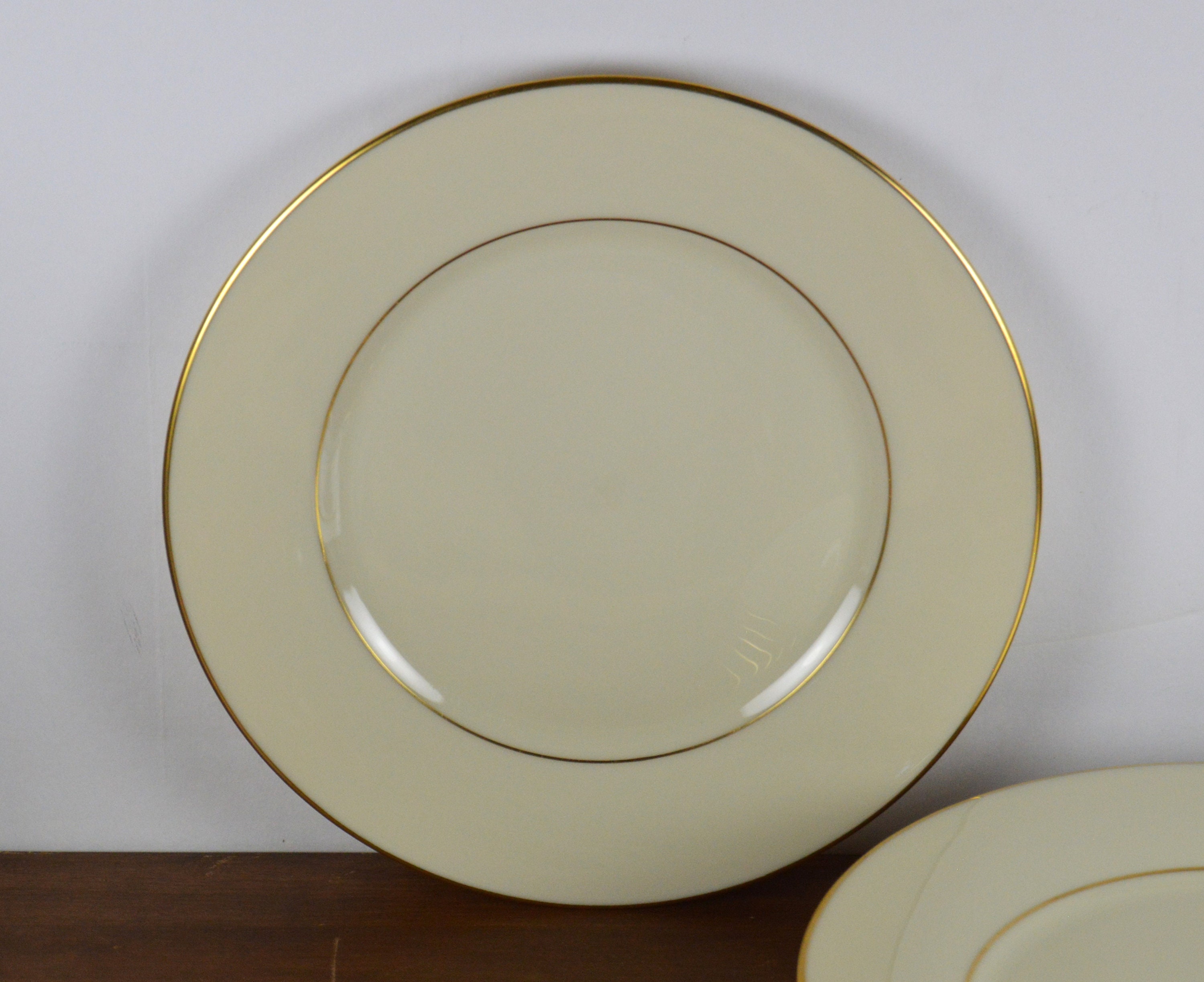 Set of 4 Lenox HAYWORTH 8" Salad Plates, Cosmopolitan Line, Ivory With ...