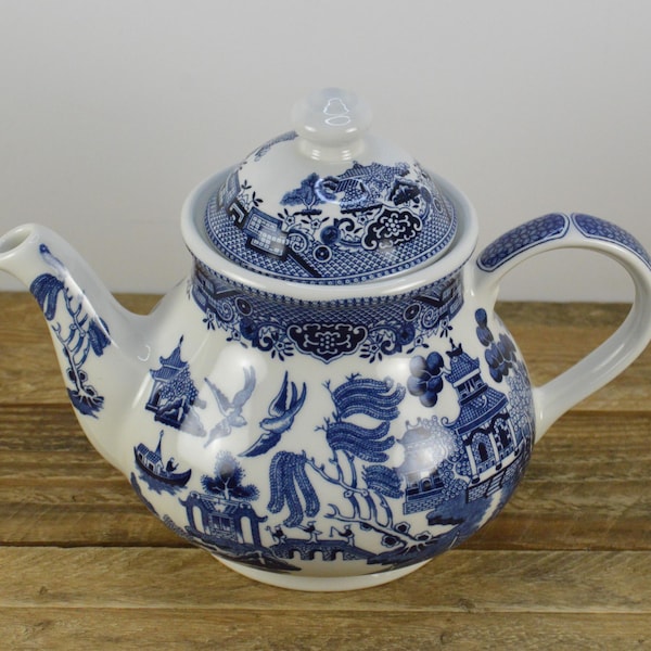 Blue Willow Teapot - Etsy