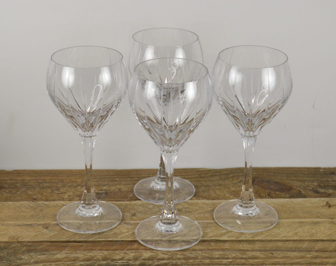 Set of 4 Mikasa INFINITY 8 Oz Wine Glasses 7", Vertical Cut Design ...
