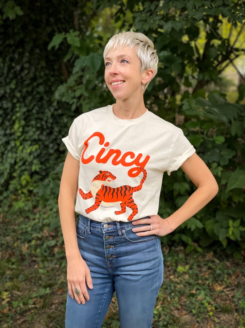 Cincy Bengal Tiger T-shirt (warm White) - Etsy