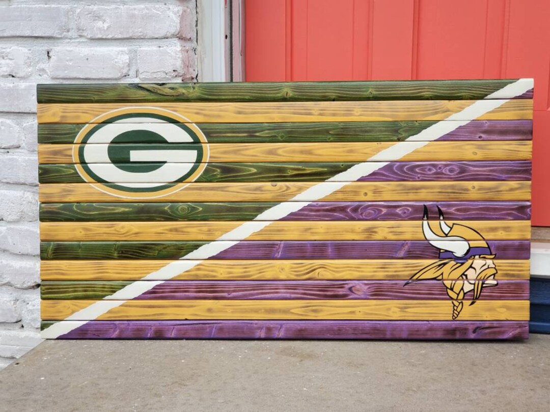 Handmade Wooden Green Bay Packers Minnesota Vikings House Divided ...