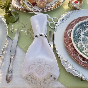 White Linen Embroidered Napkins, Set of 4 6 8 12, Floral Napkins Gift ...