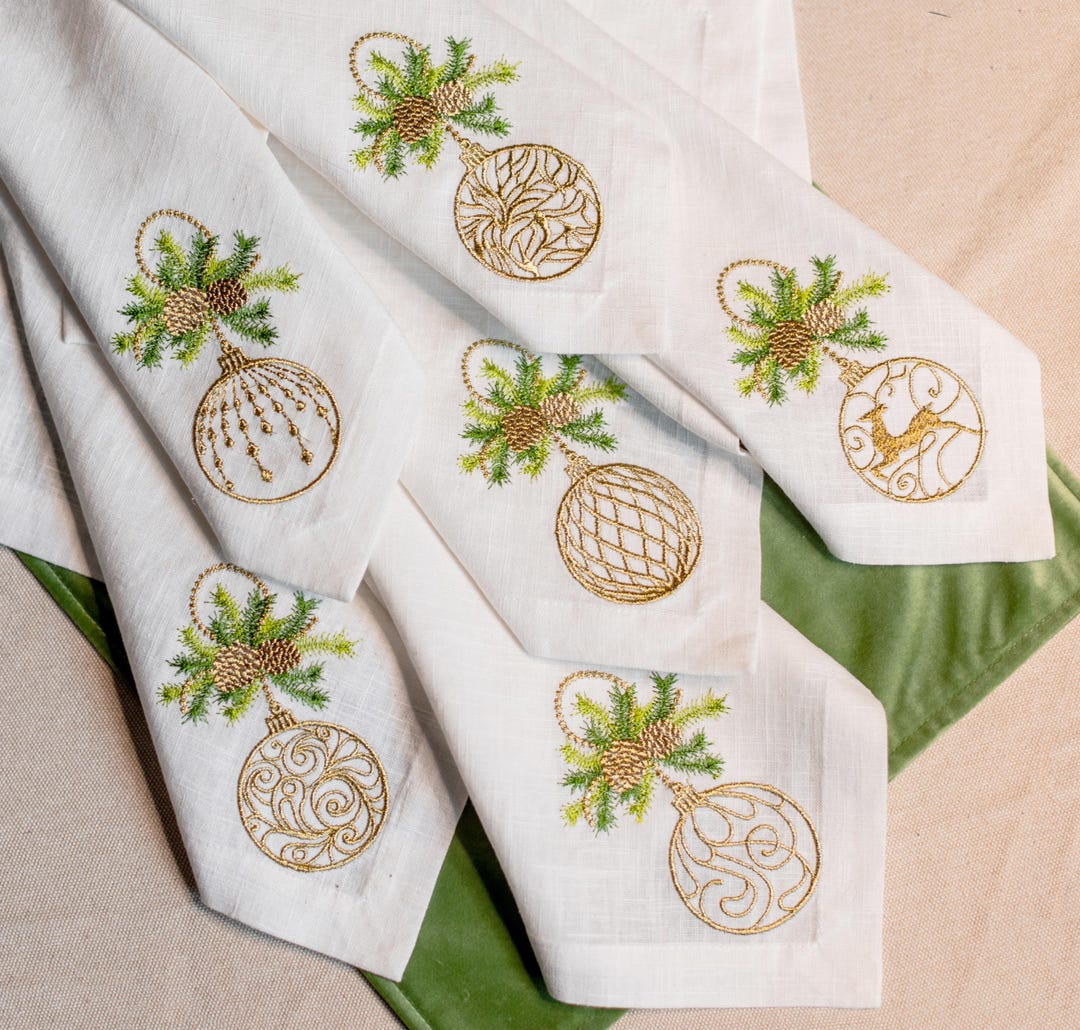 White Linen Christmas Embroidered Napkins - Yuletide Decor - Holiday ...