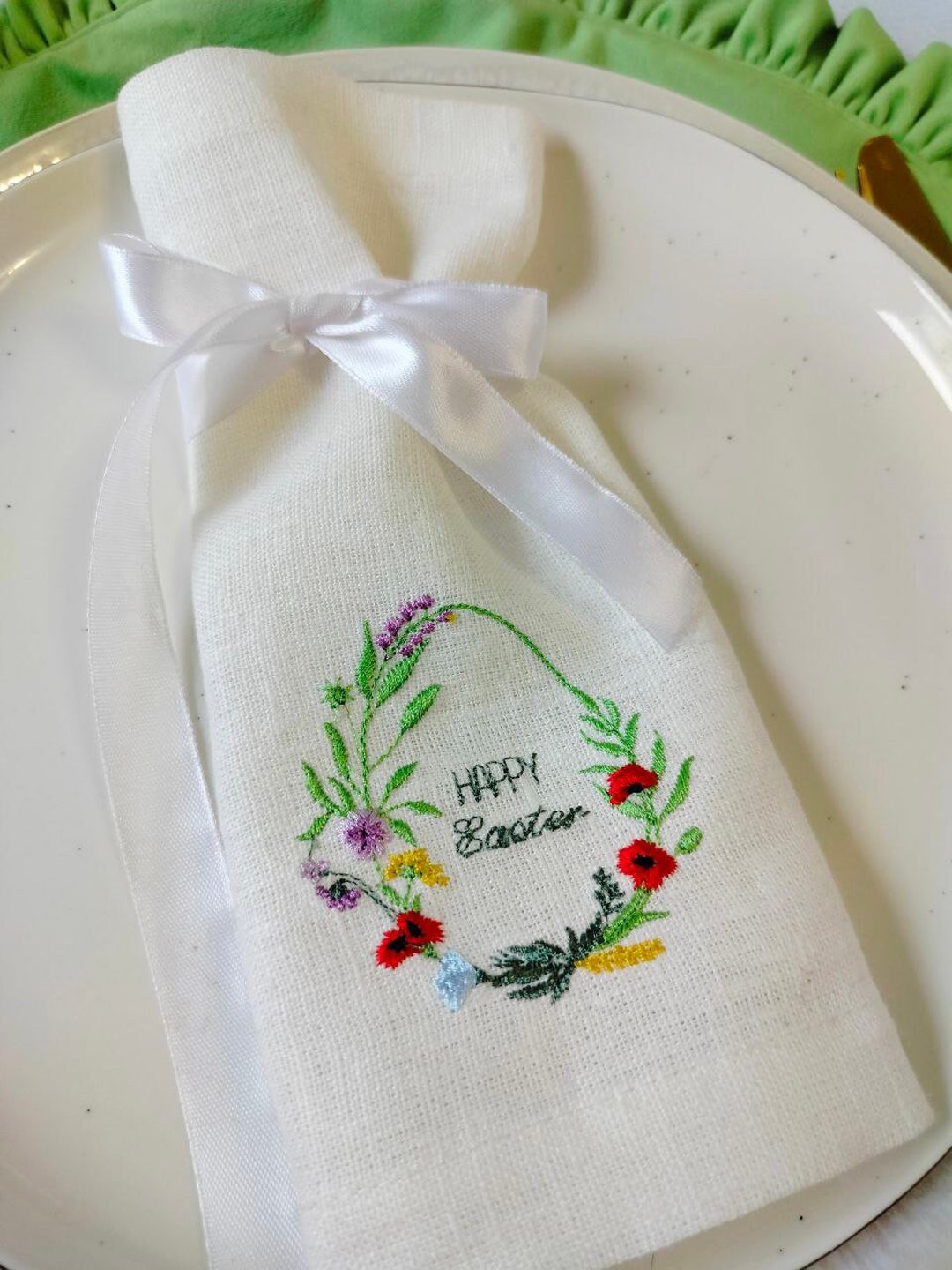 Personalized Embroidered Easter Linen Napkins, Custom Cloth Napkins ...