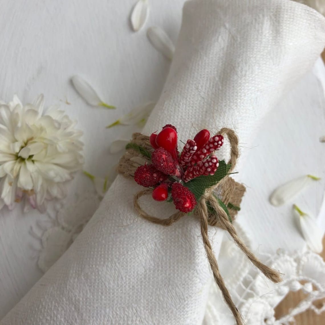 Red rustic jute napkin rings with colorful floral decorations | Etsy
