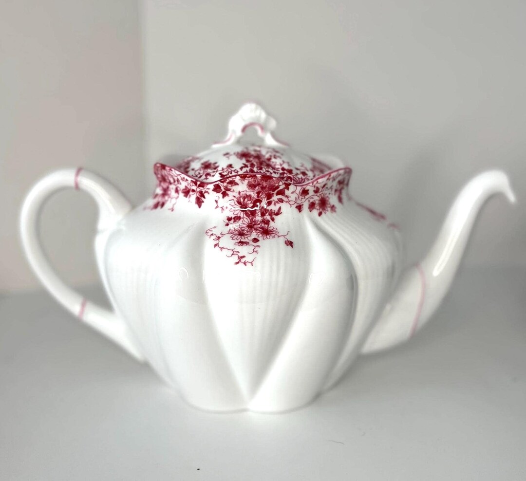 Vintage Shelley Pink Dainty Teapot: Fine Bone China, Made in England ...