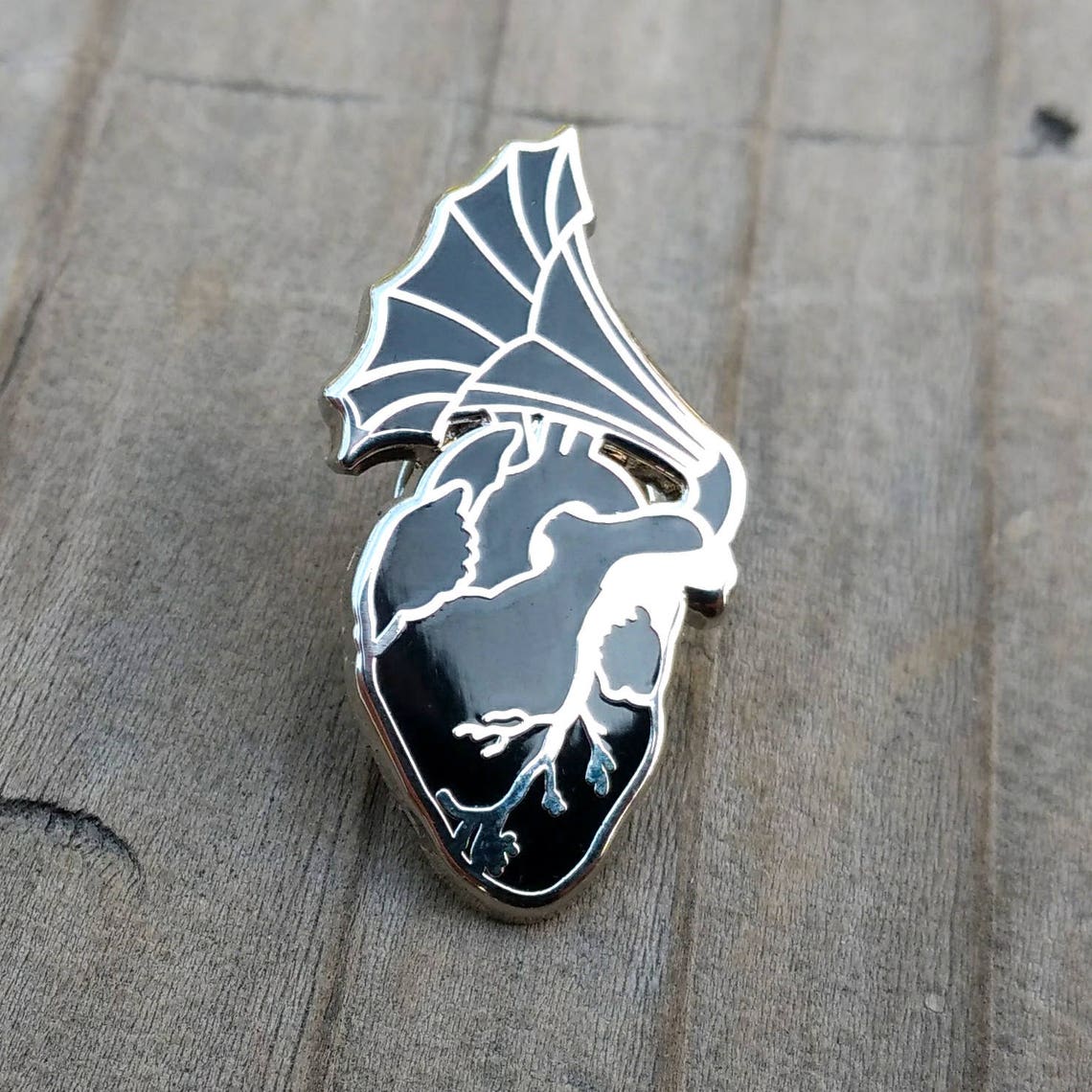 Enamel Pin Anatomical Heart Pin Vintage Style Lapel Pin - Etsy