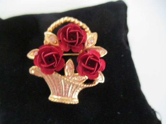 Vintage brooch kids brooch brooch 50s roses brooch basket | Etsy