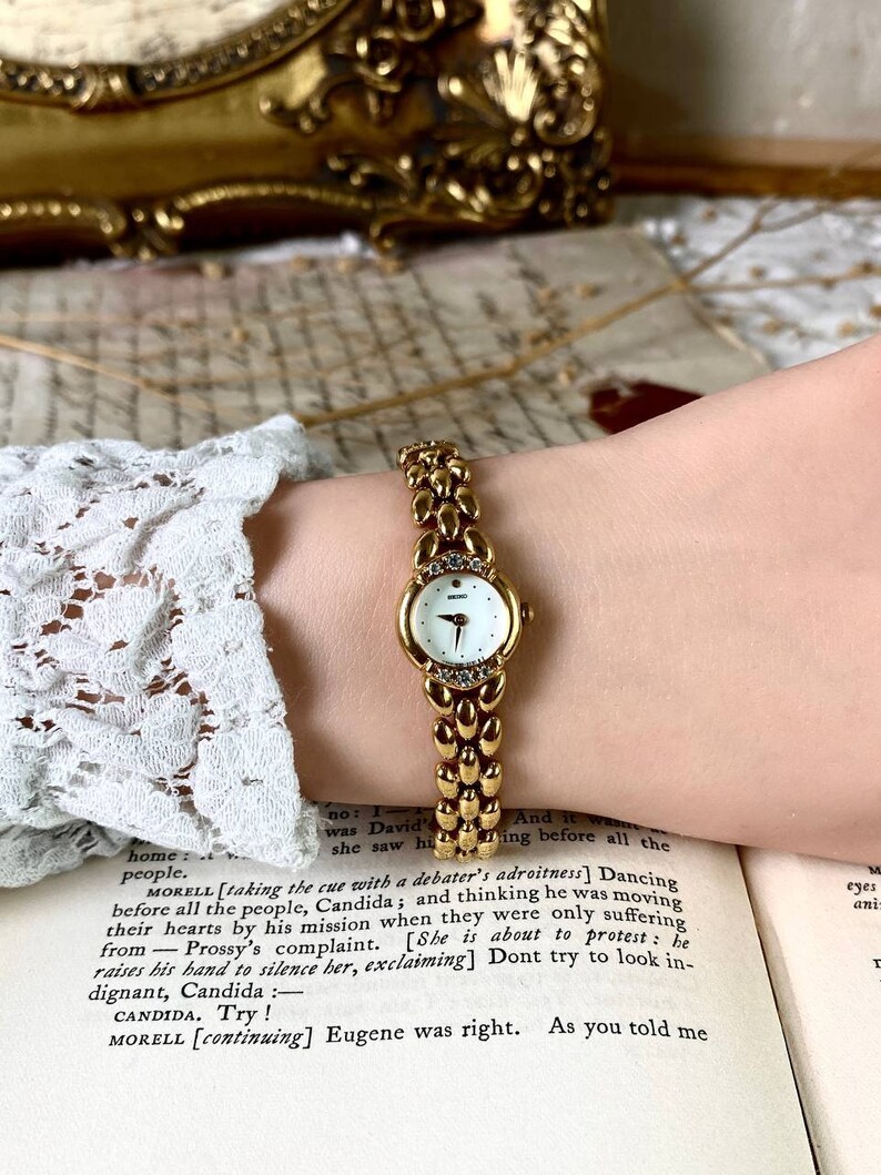 Seiko Tiny Victorian Classic Style Wrist Watch - Etsy