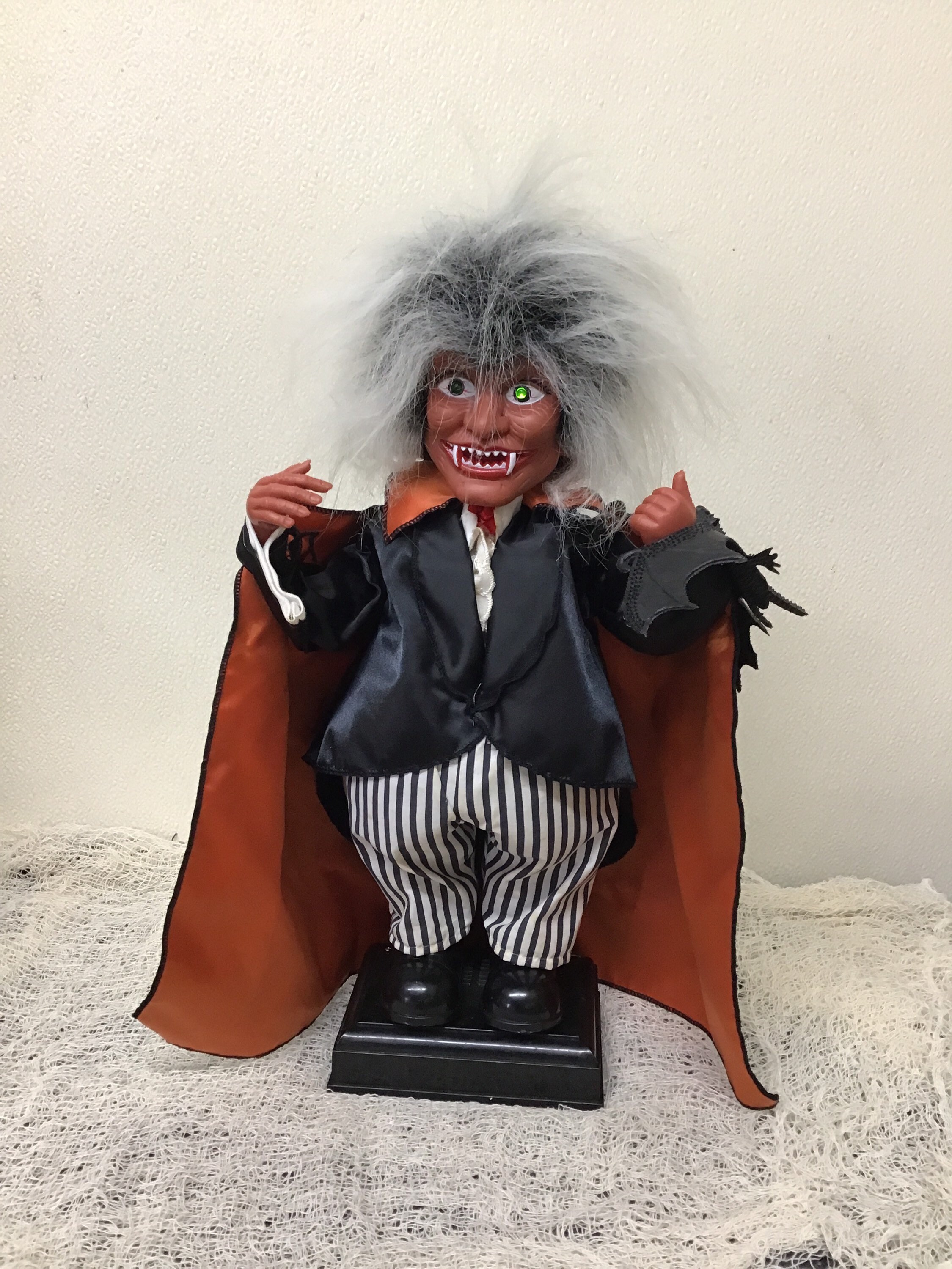 Animated Dracula Rare Halloween Prop in Box Works - Etsy