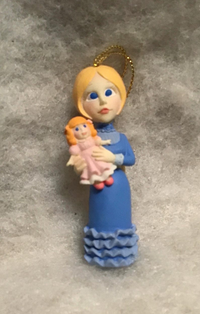 Enesco Santa Claus is Comin to Town Ornaments Miss Jessica Kris Kringle ...