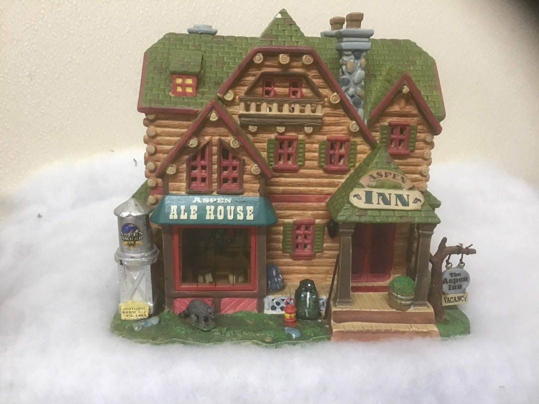 Lemax Aspen Ale House & Inn Vail Village Log Cabin Lighted Window House ...