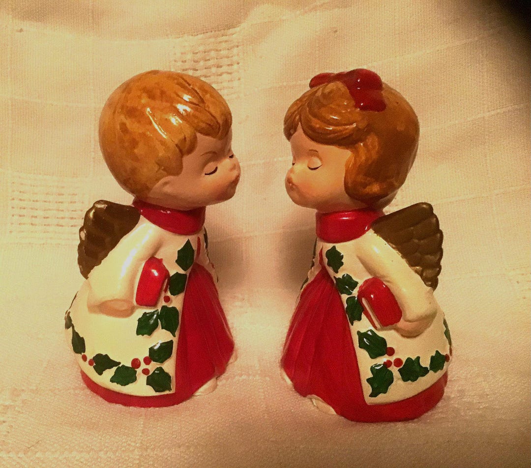 Lefton Kissing Angels Boy & Girl Figurines Vintage MCM Christmas Decor ...