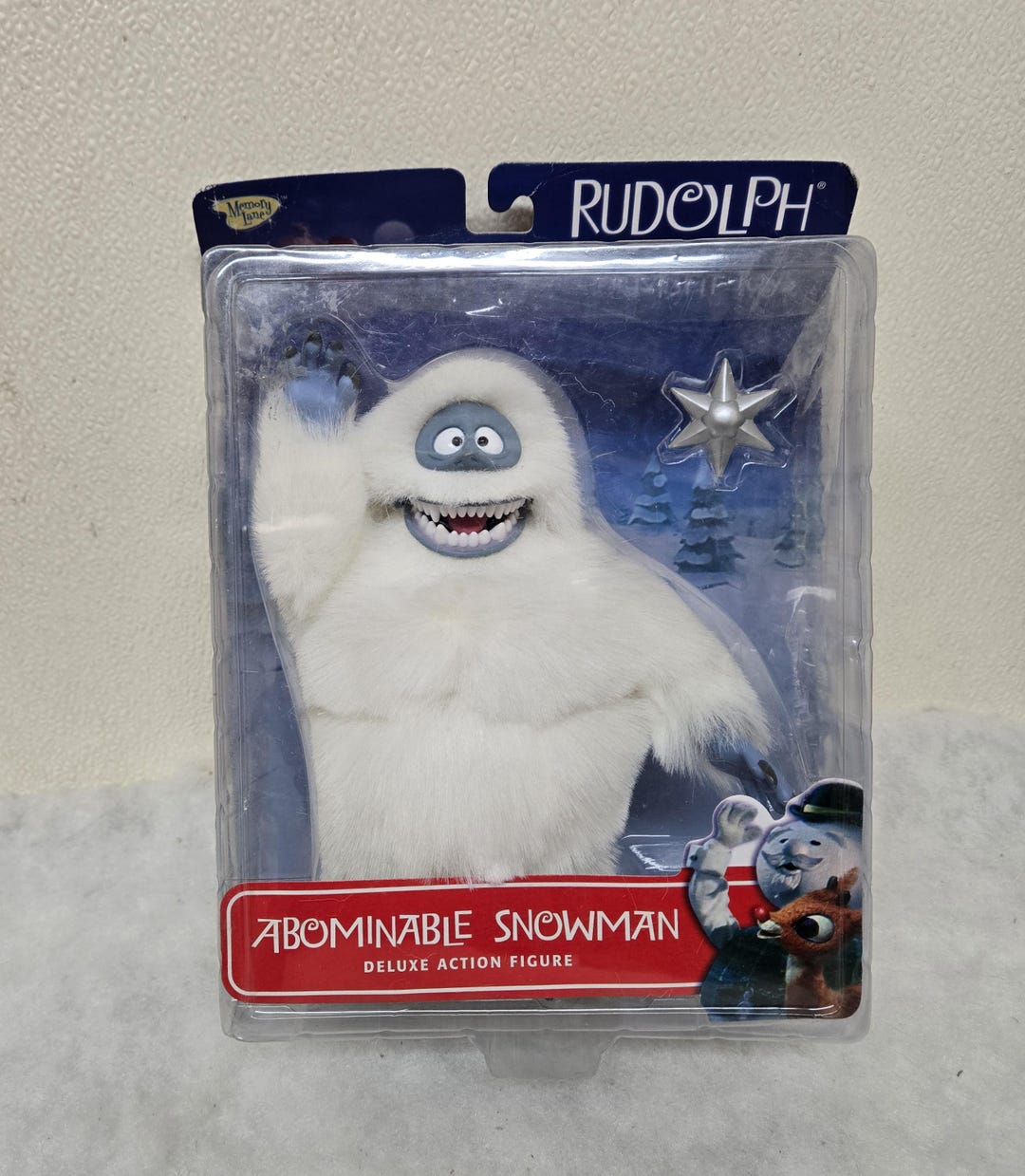 Bumble Rudolphs Abominable Snow Monster Playing Mantis Deluxe Action ...