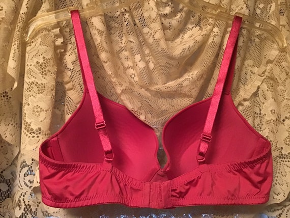 Maidenform Bra 38C Hot Pink - Gem
