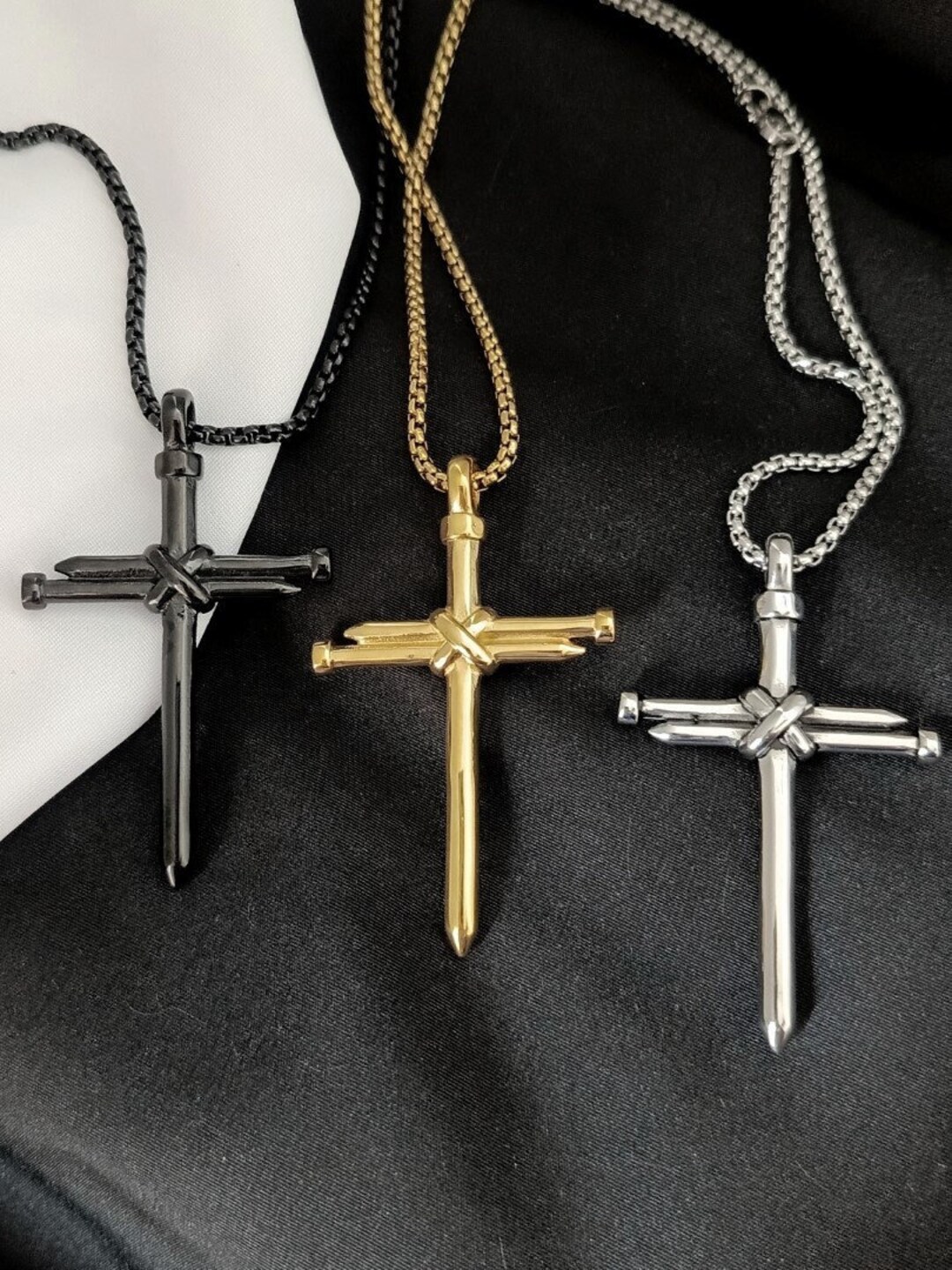 3 Nails Cross Necklace - Etsy