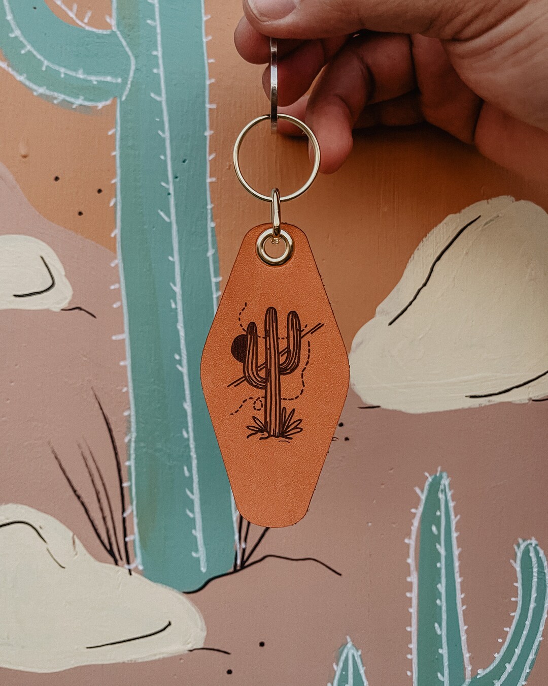Mojave Saguaro Cactus // Vintage Leather Motel Keychain - Etsy