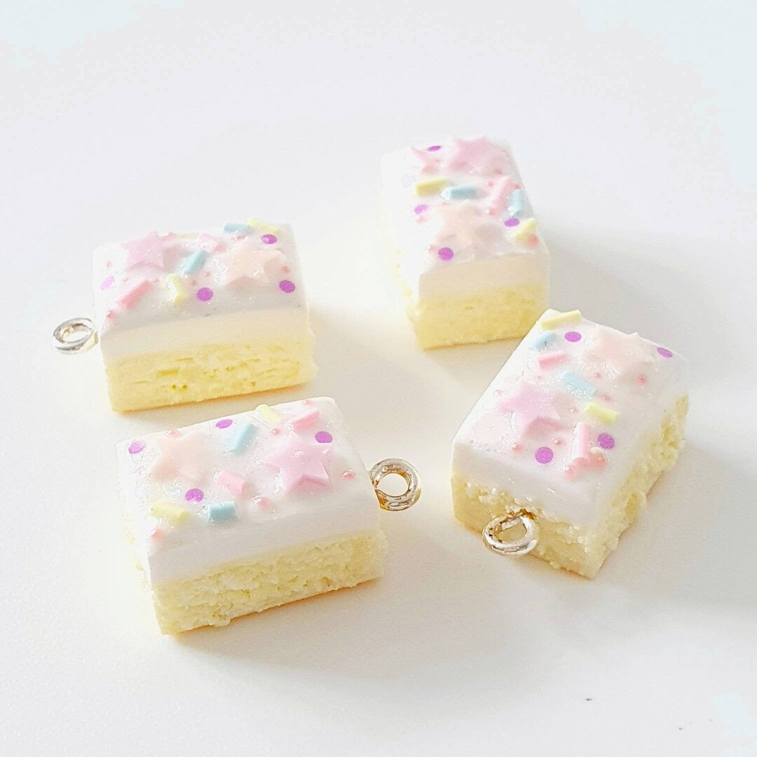 Themed Unicorn Vanilla Cake Charm, Miniature Food Stitch Marker ...