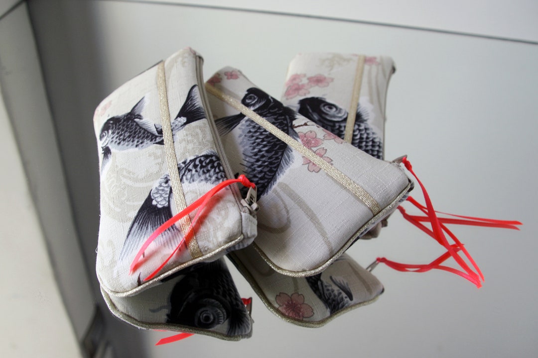 Byzoon - Bezel Case - "white Koi" Series - Traditional Japanese Fabric ...