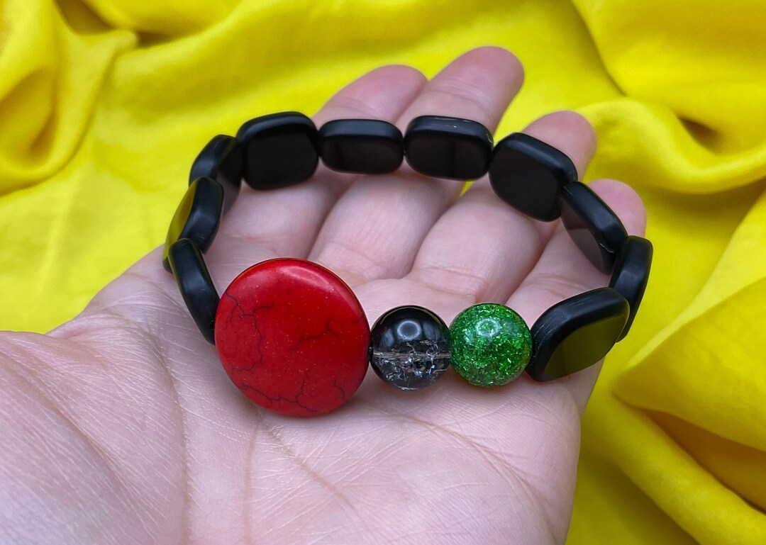 Square and Cracked Bead Pan African Glass Bead Stretch Bracelets ...