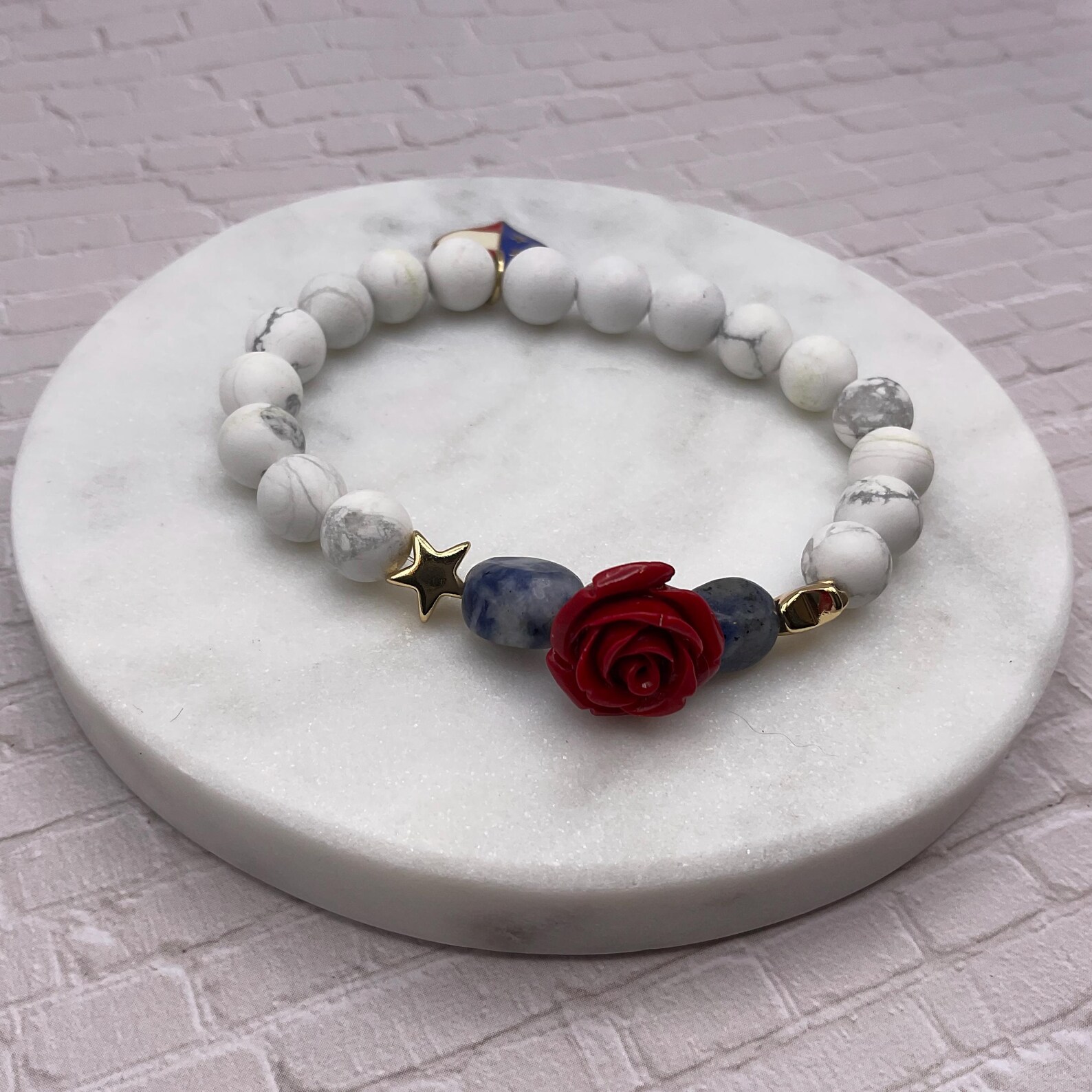 American Flag Color Beads Stretch Bracelet. Patriotic Stackable ...