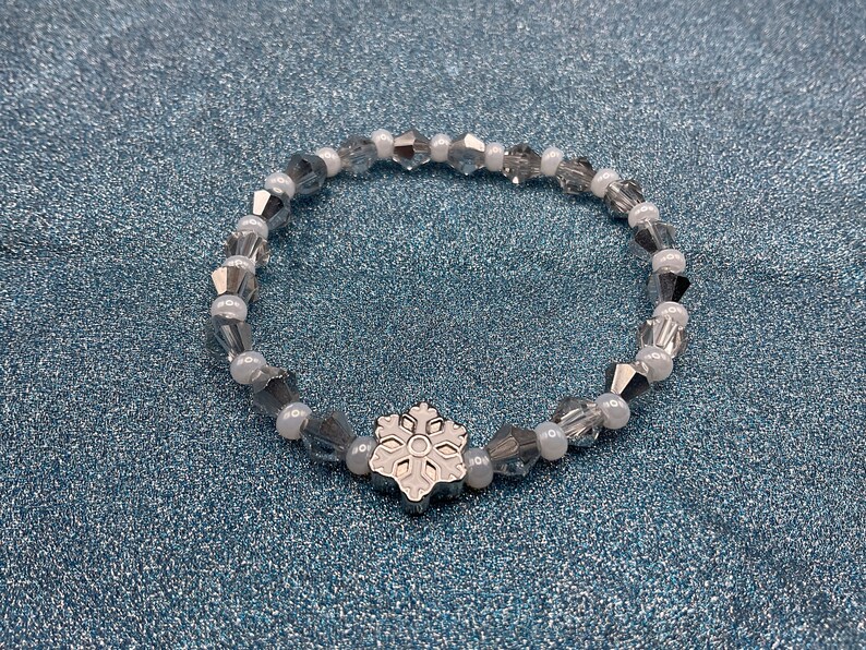 Winter Snowflake Stretch Bracelet. White and Silver Snowflake Beaded ...