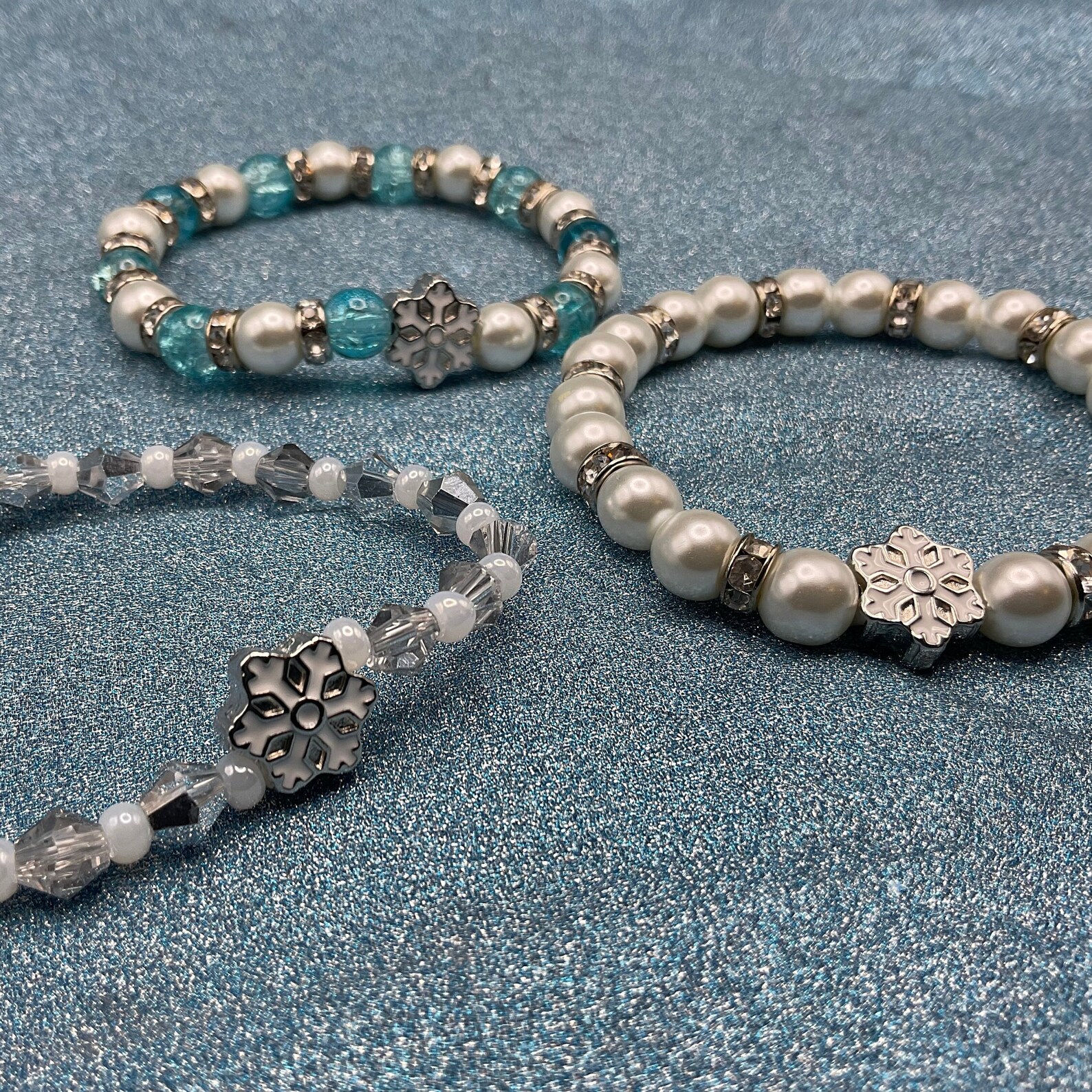 Winter Snowflake Stretch Bracelet. White and Silver Snowflake Beaded ...