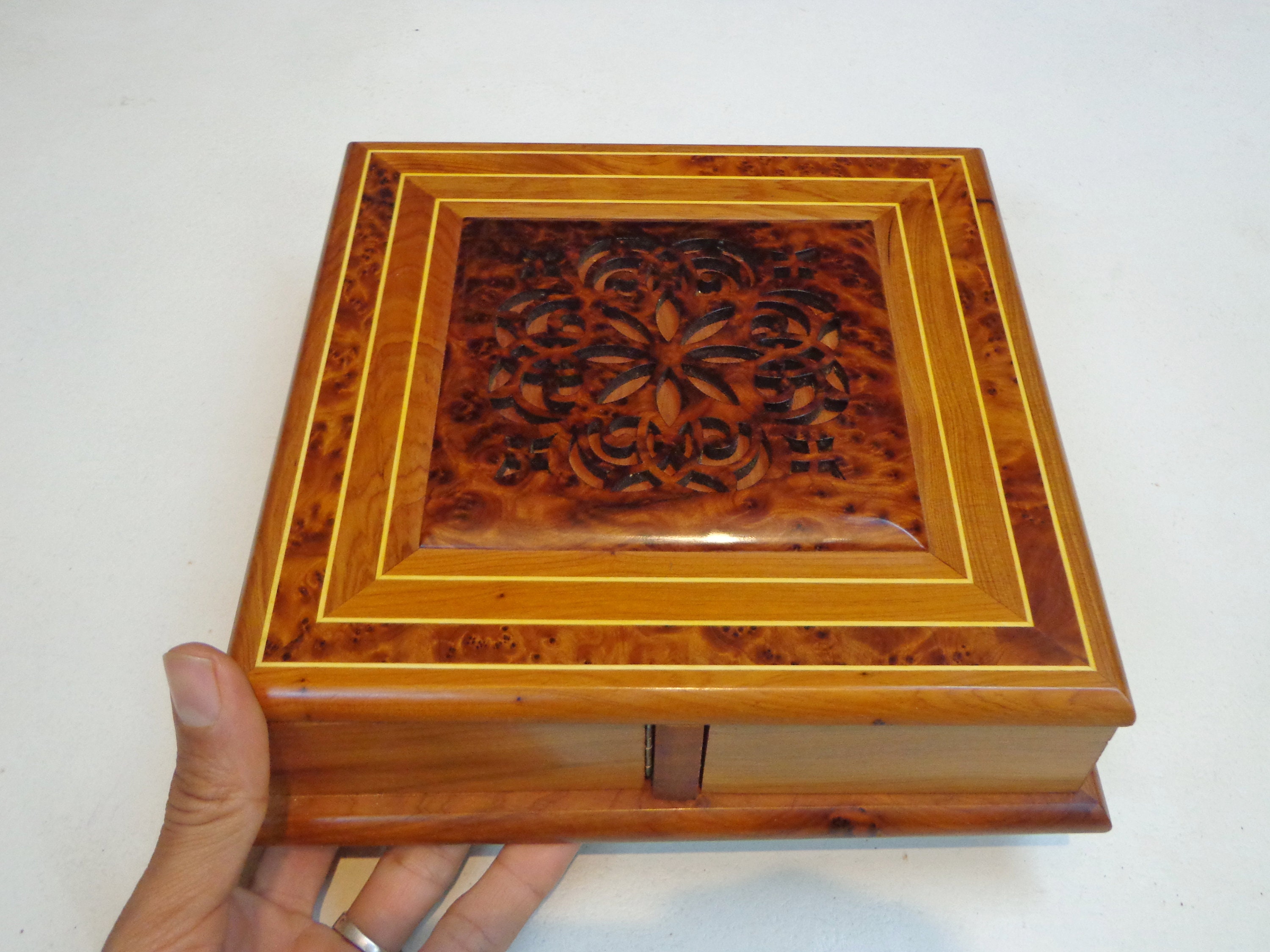 Secret Opening Thuya Wood Jewelry Box: Moroccan Puzzle Box - Etsy