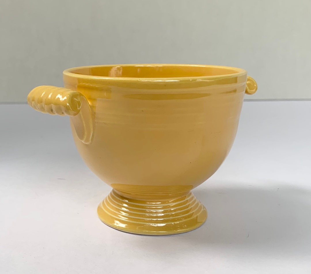 Vintage Fiestaware Sugar Bowl in Marigold Yellow ~ Excellent Condition ...