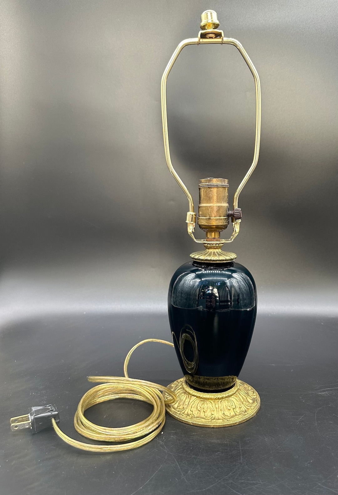 Vintage Circa-1950s Small Black Table Lamp Black - Etsy