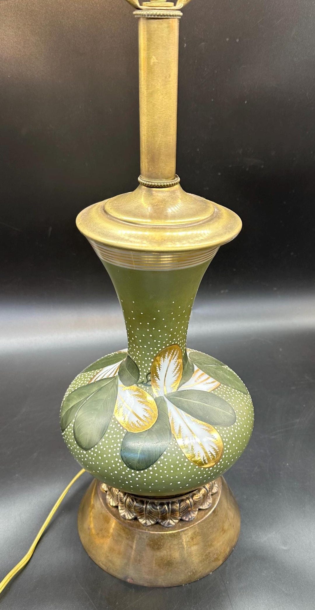 Vintage Charleton Milk Glass Table Lamp: Art Deco Green & Gold Leaf, 21 ...