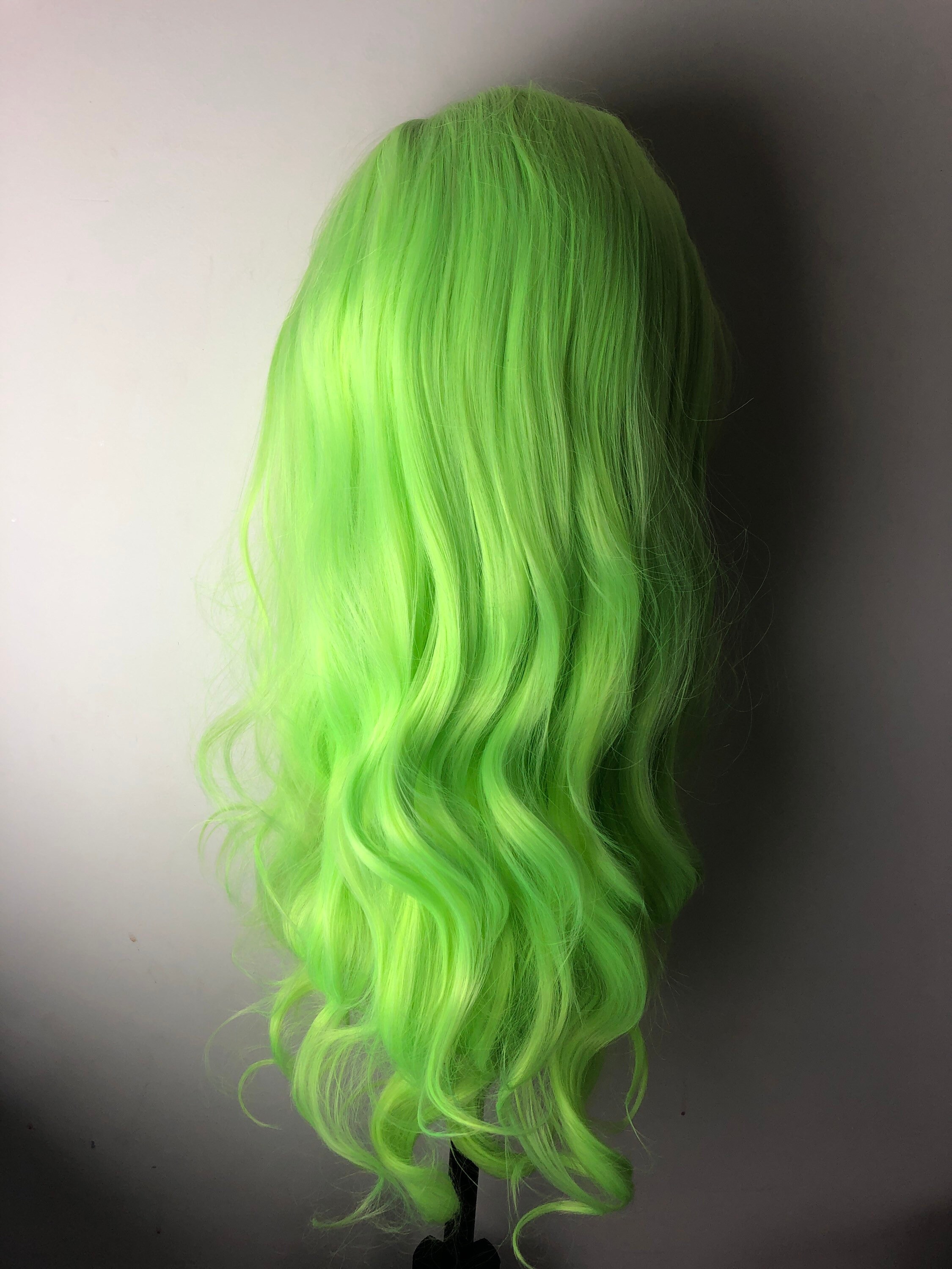 22 Neon Green Body Wavy Lace front Wig NEW | Etsy