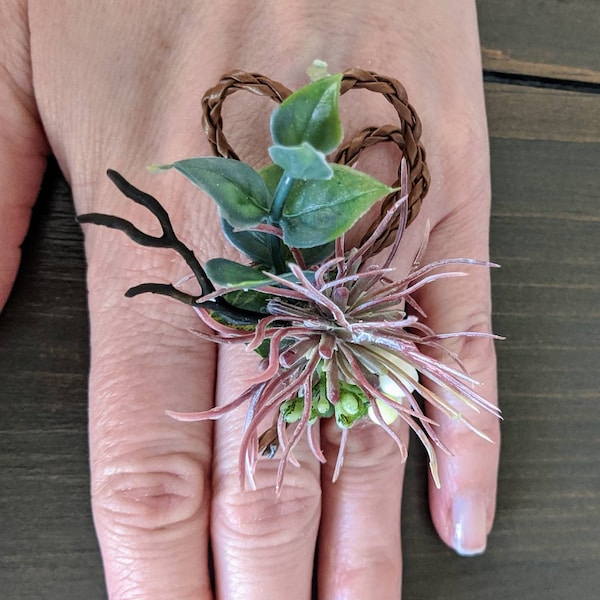 Homecoming Corsage - Etsy